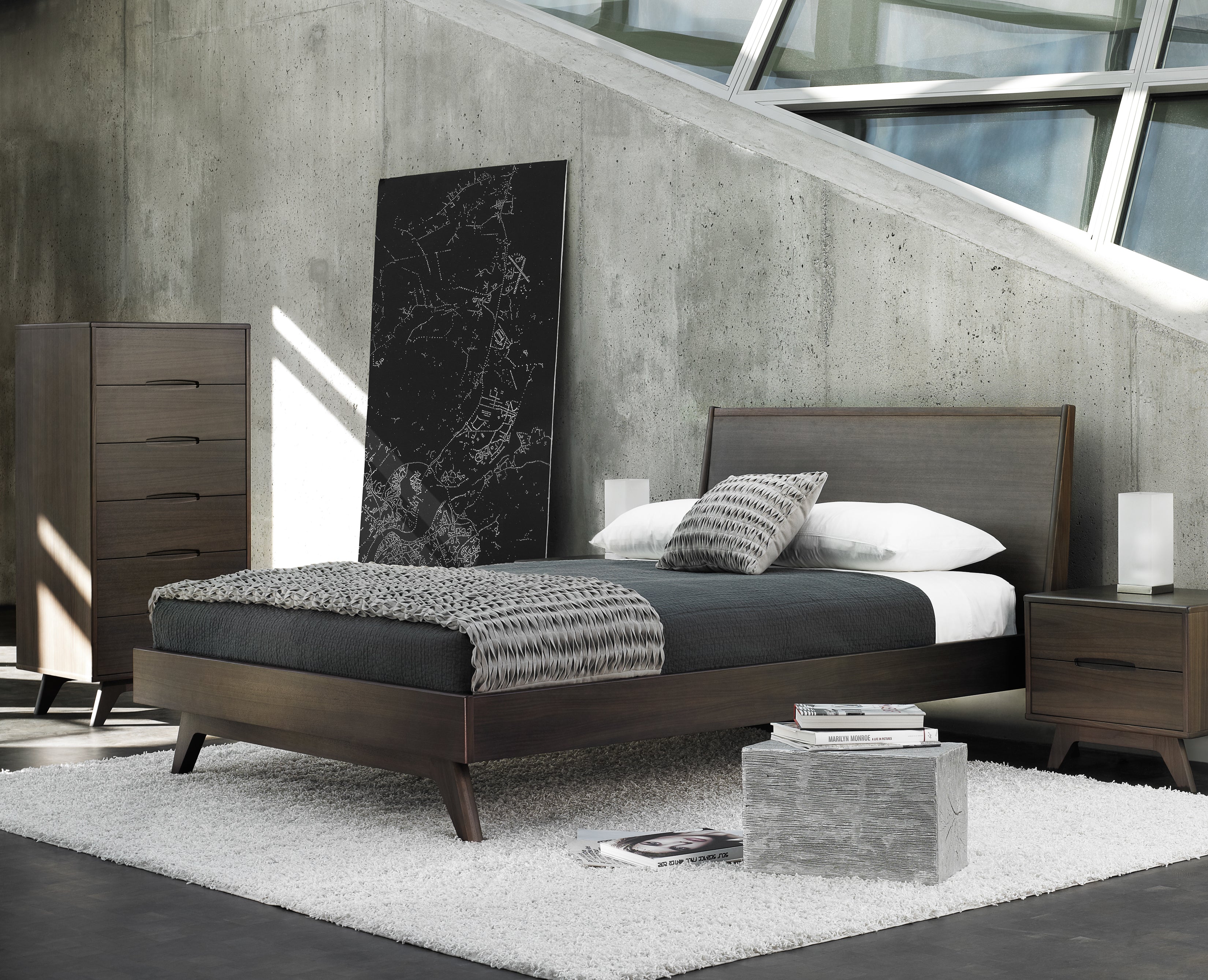 Dalia Bed with Wood Headboard – cityschemes
